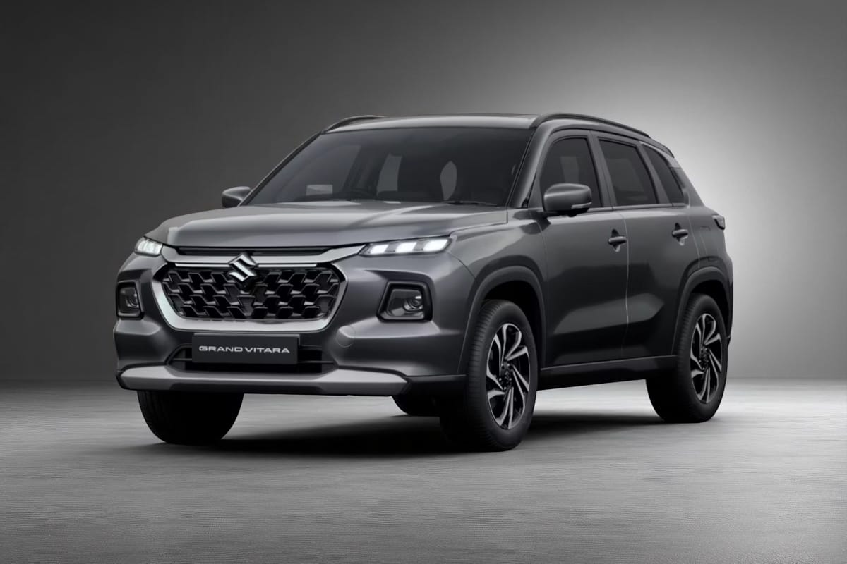 Maruti Suzuki Grand Vitara Midnight Black / Splendid Silver (dual Tone ...